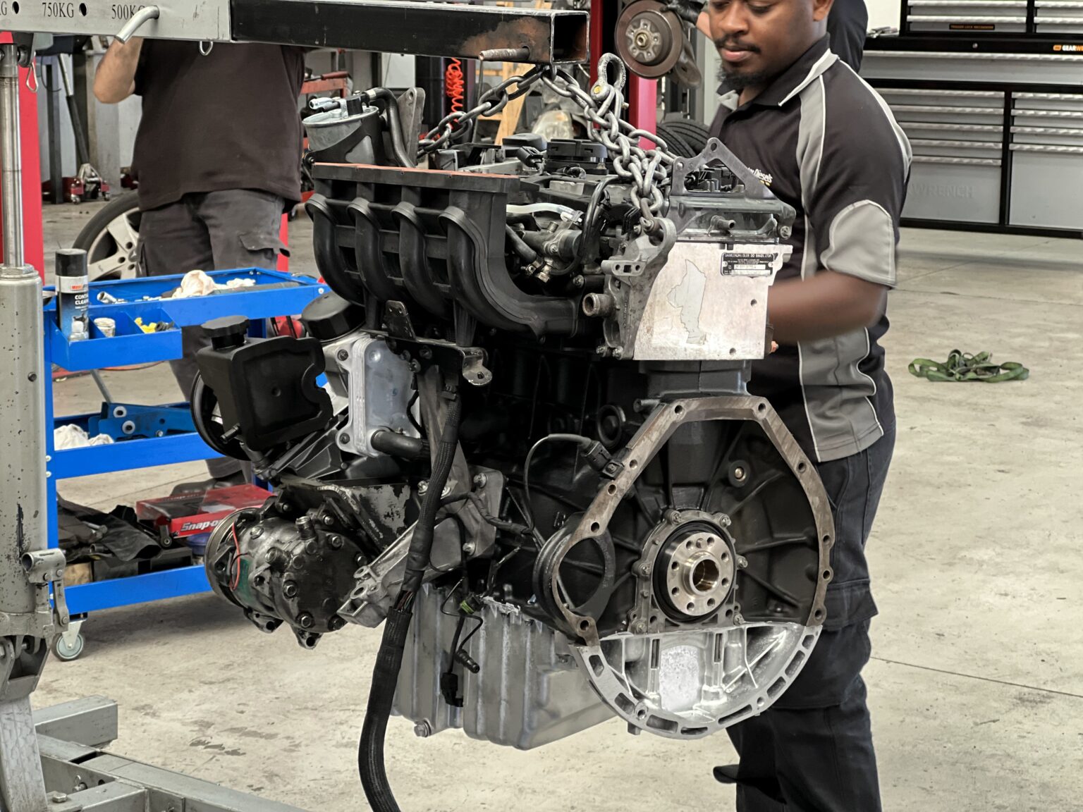 Your Guide to Sprinter Engine Repair, Rebuild and Replacement